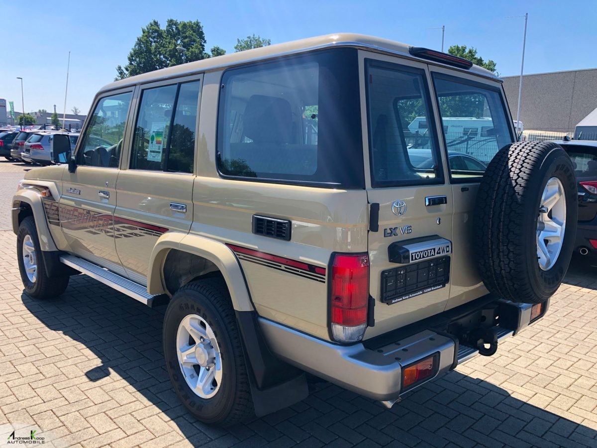 Toyota Land Cruiser J76 - Der zeitlose Klassiker
