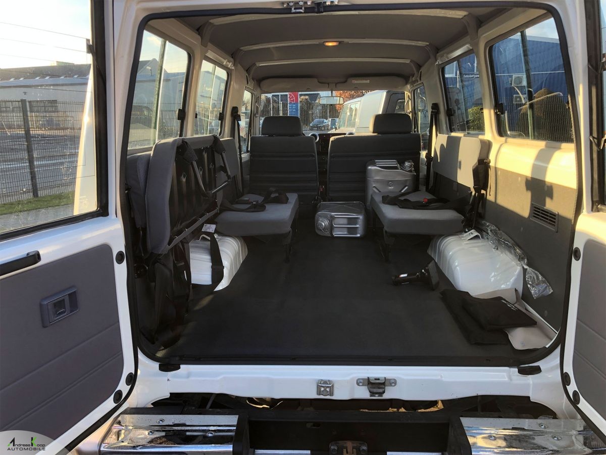 Toyota Land Cruiser GRJ 78 - Das Buschtaxi mit 2 x 90 Liter Tanks