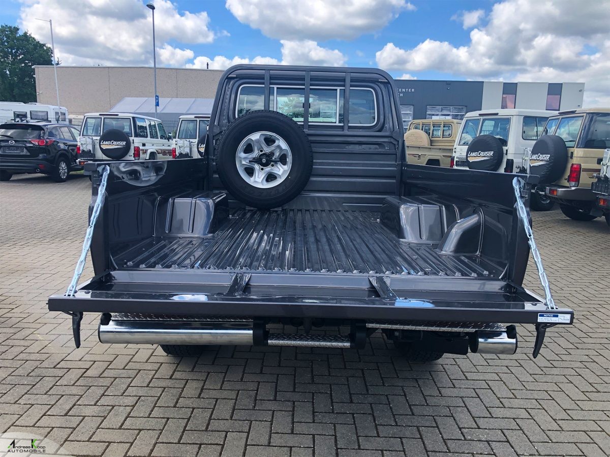 Toyota Land Cruiser GRJ 79 singel cab - Das Arbeitstier