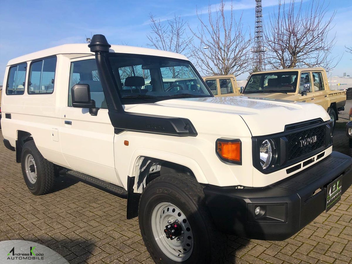 Toyota Land Cruiser J78 - Das Buschtaxi mit 2 x 90 Liter Tanks