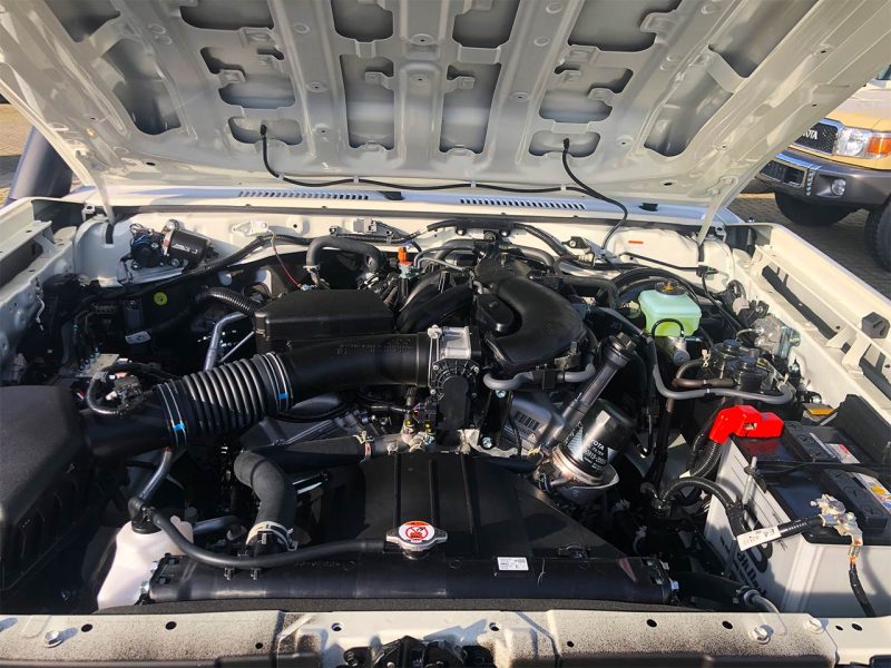 Toyota Land Cruiser J78 - Das Buschtaxi mit 2 x 90 Liter Tanks